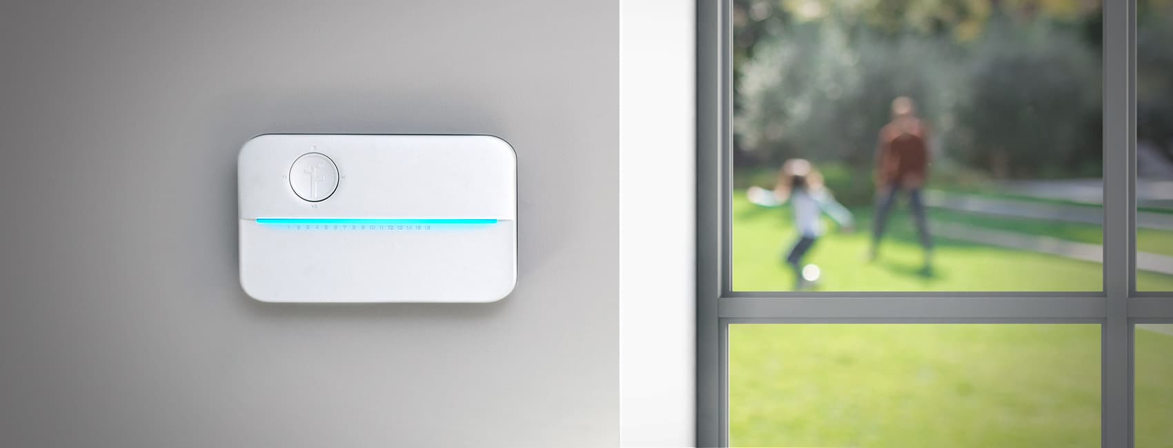 ETC: ColorSource Spot jr | Delve